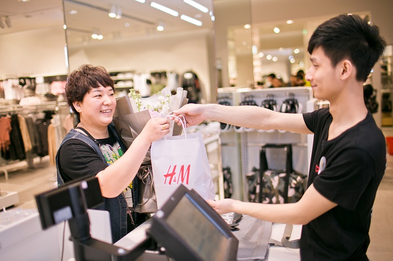 H&M 庆祝进驻中国十周年