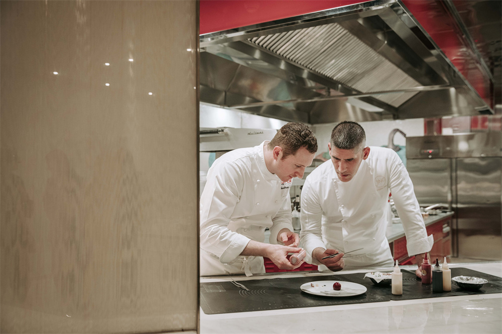 双星合璧 Jing x Opera BOMBANA法意双主厨首度合作的奇遇飨宴