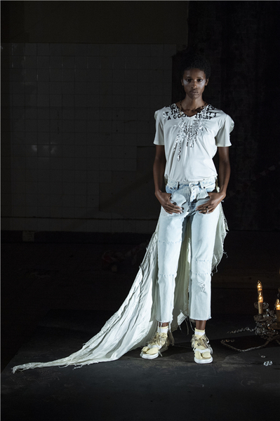 全新 MM6 Maison Margiela 2019 春夏系列